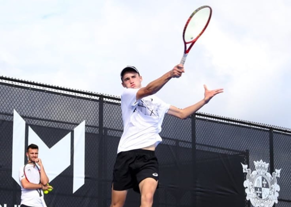 Mai avem un semifinalist la Melbourne: Nicholas Ionel s-a calificat în ...