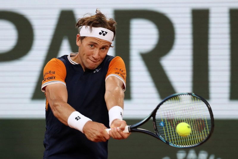 Casper Ruud trece iar de Rune la Paris, semifinală cu Zverev - Treizecizero